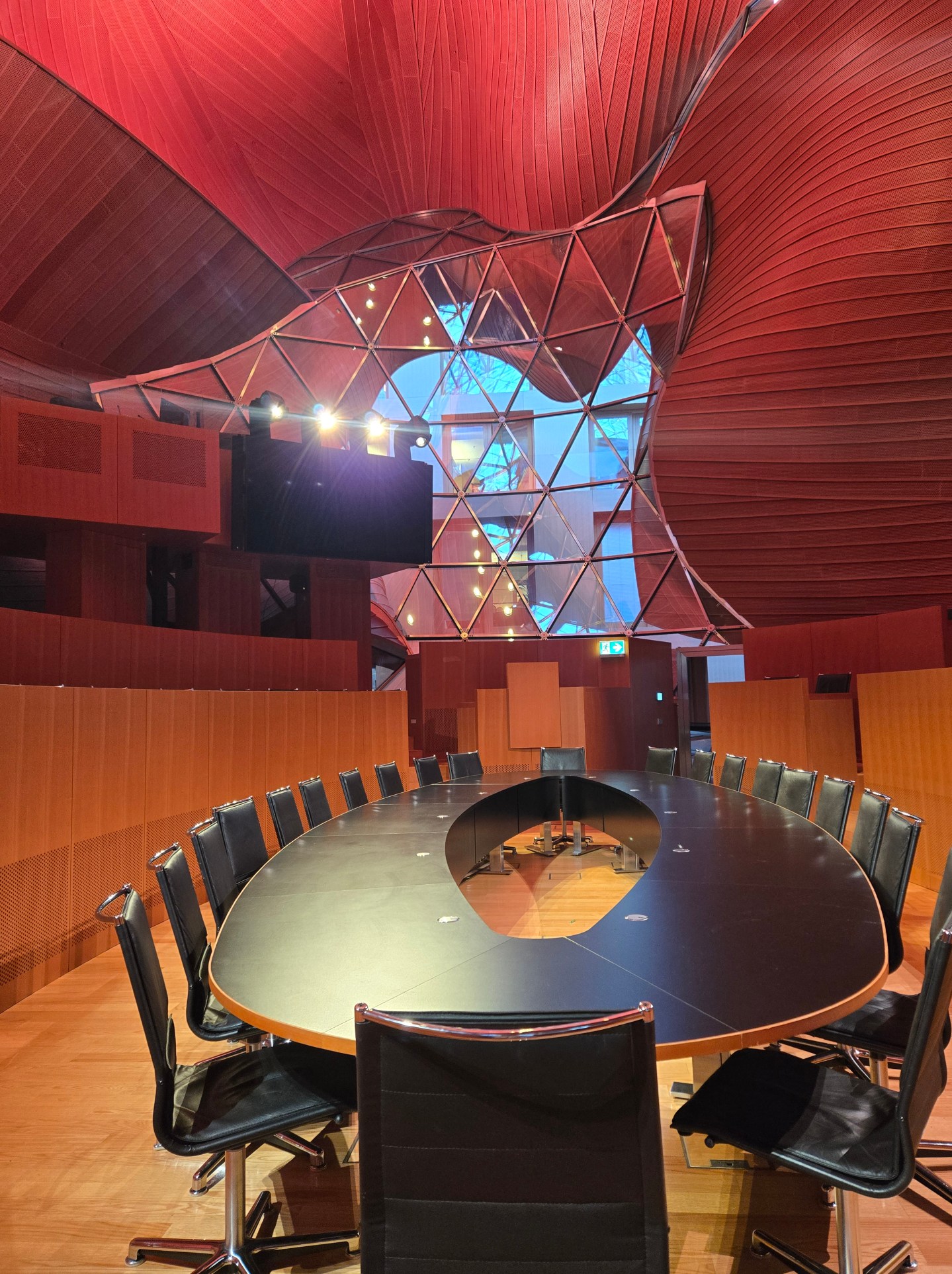 Frank Gehry – INArt